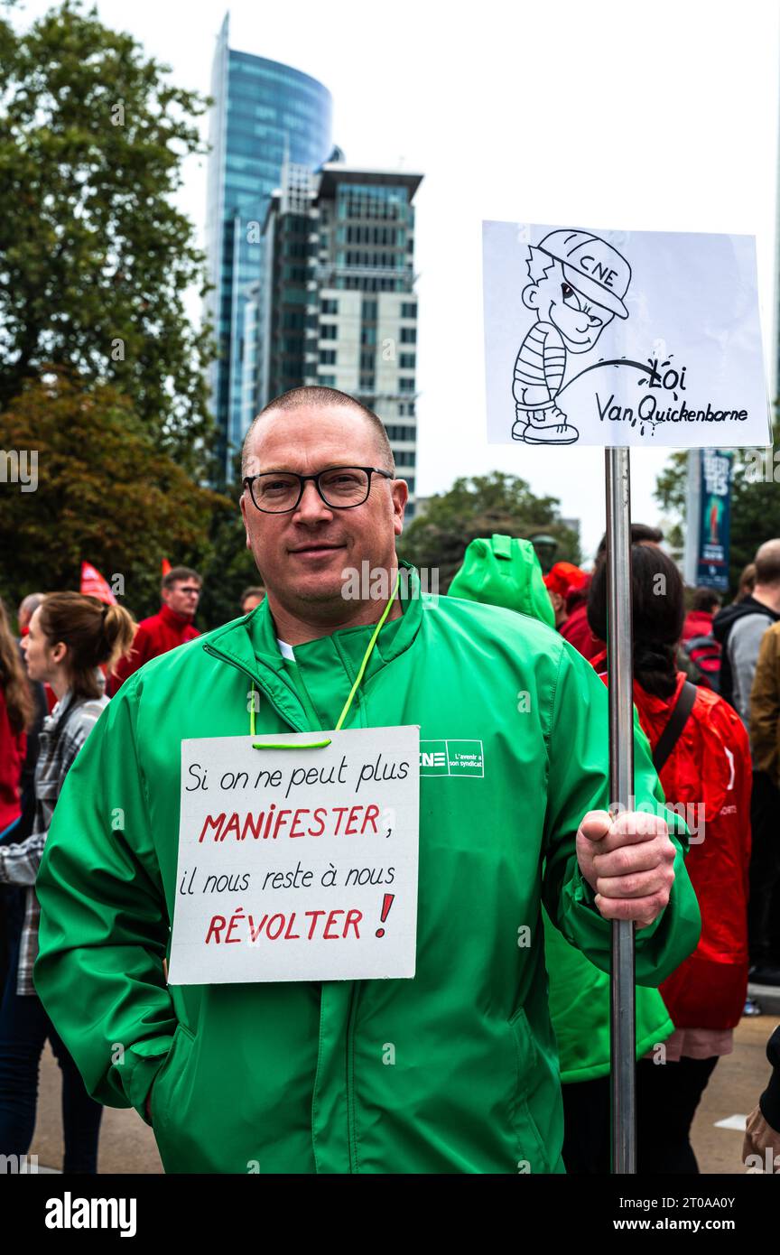 Brussels, Belgium, October 5, 2023 - Protestation march of the unions ...