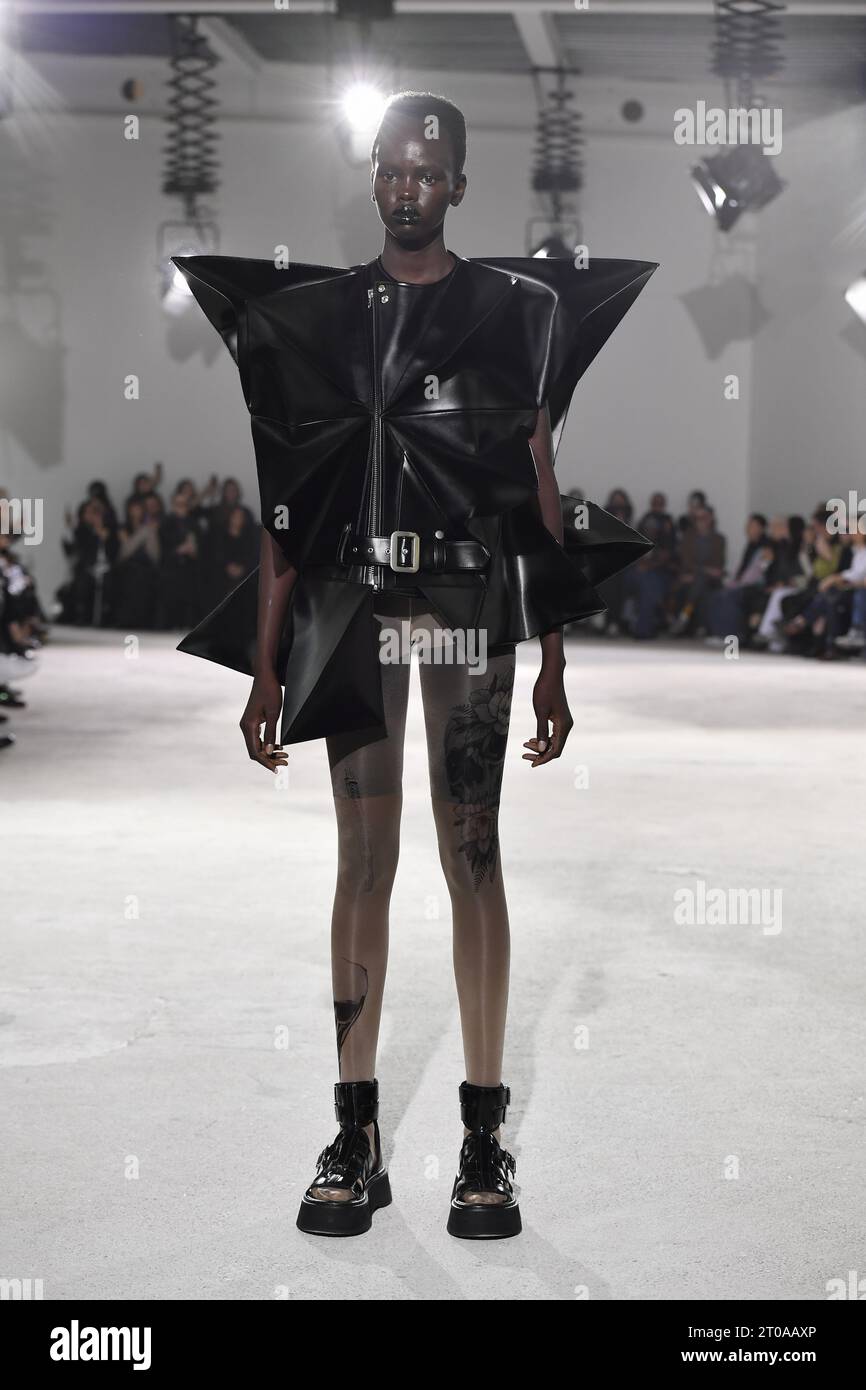 Paris, France. 30th Sep, 2023. Model Ajak Dhieu walks on the runway at the Junya Watanabe ...