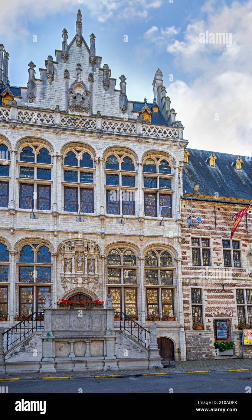 Flemish city 16th century hi-res stock photography and images - Alamy