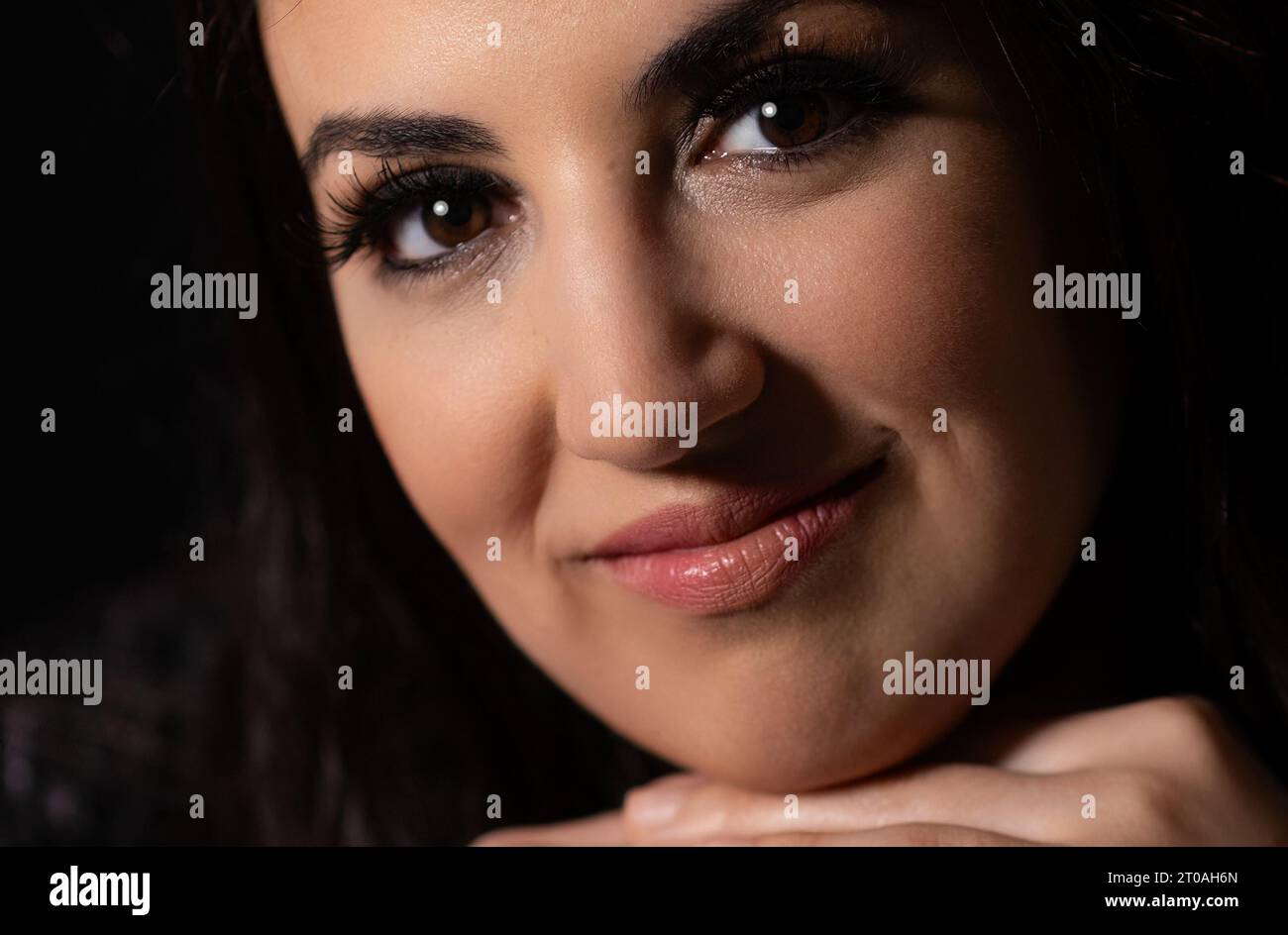 Close up shot of a Turkish woman with a beautiful face Stock Photo - Alamy