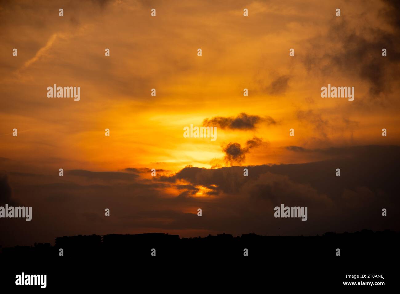 Vieille ville de nice hi-res stock photography and images - Alamy