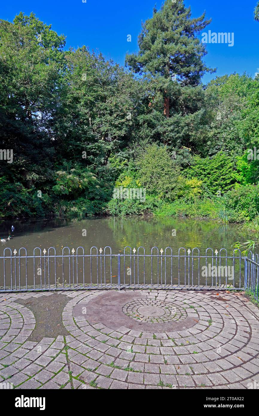 The duck pond, Thompson's Park, Cardiff. Taken October 2023 Stock Photo ...