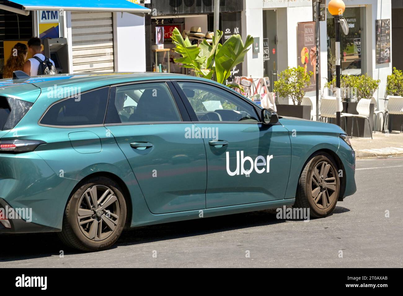 Uber cab sign hi-res stock photography and images - Alamy