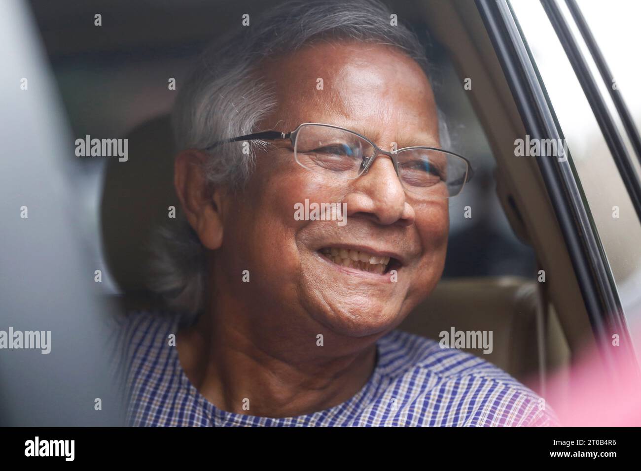 Dr muhammad yunus usa hi-res stock photography and images - Alamy