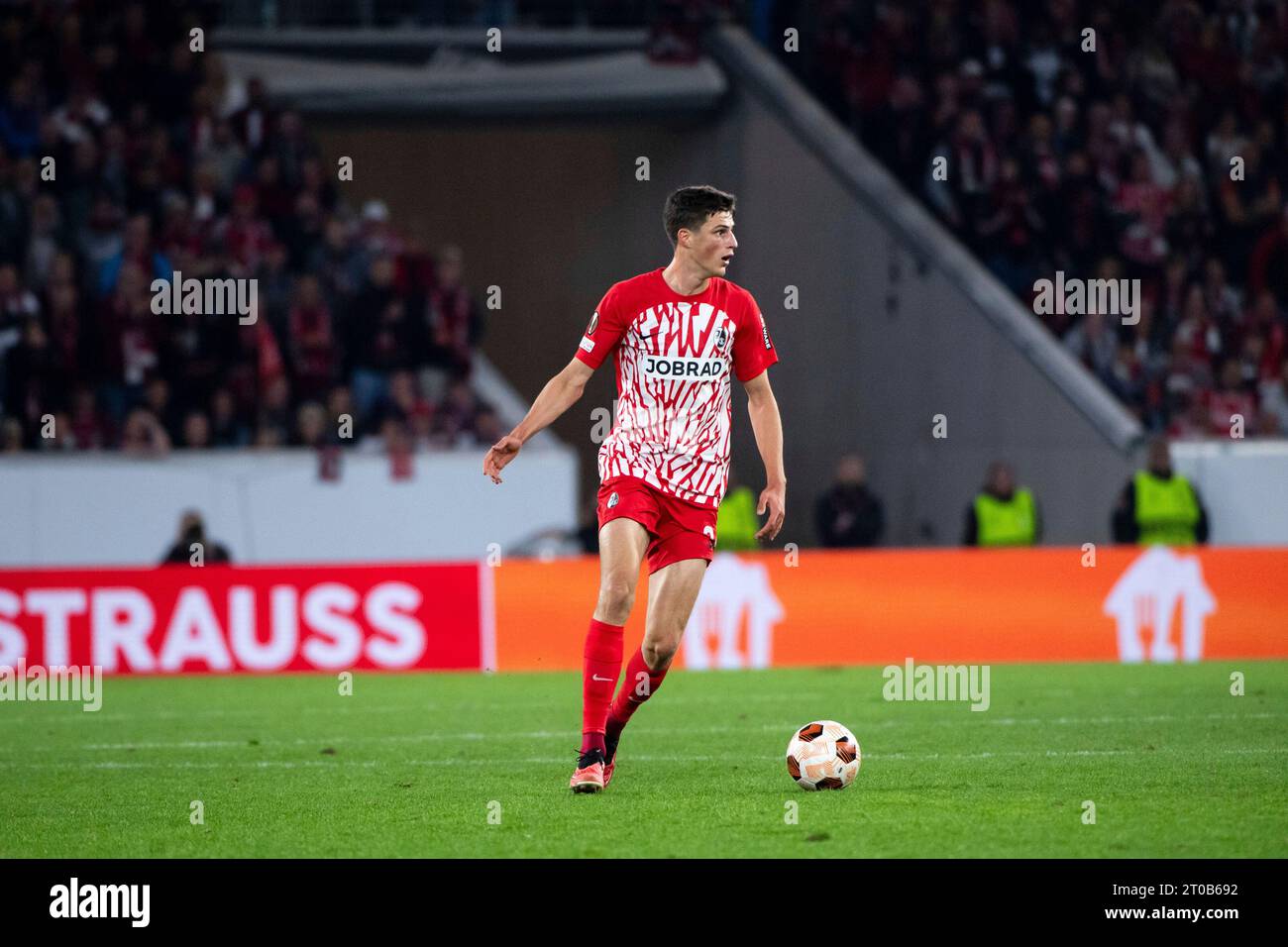 Merlin roehl hi-res stock photography and images - Alamy