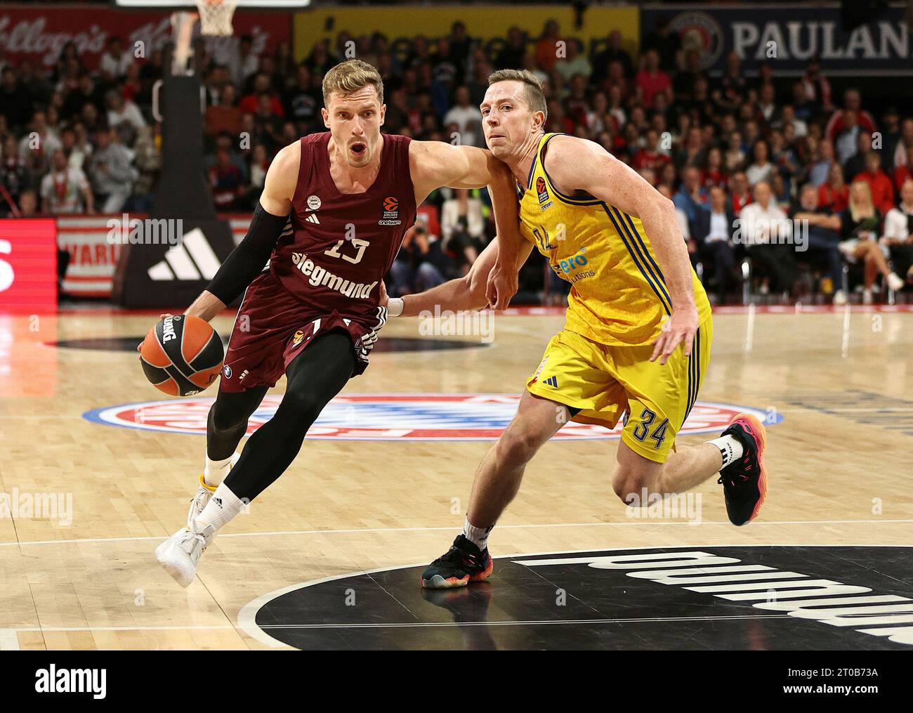 10 und justin bean alba berlin hi-res stock photography and images - Alamy
