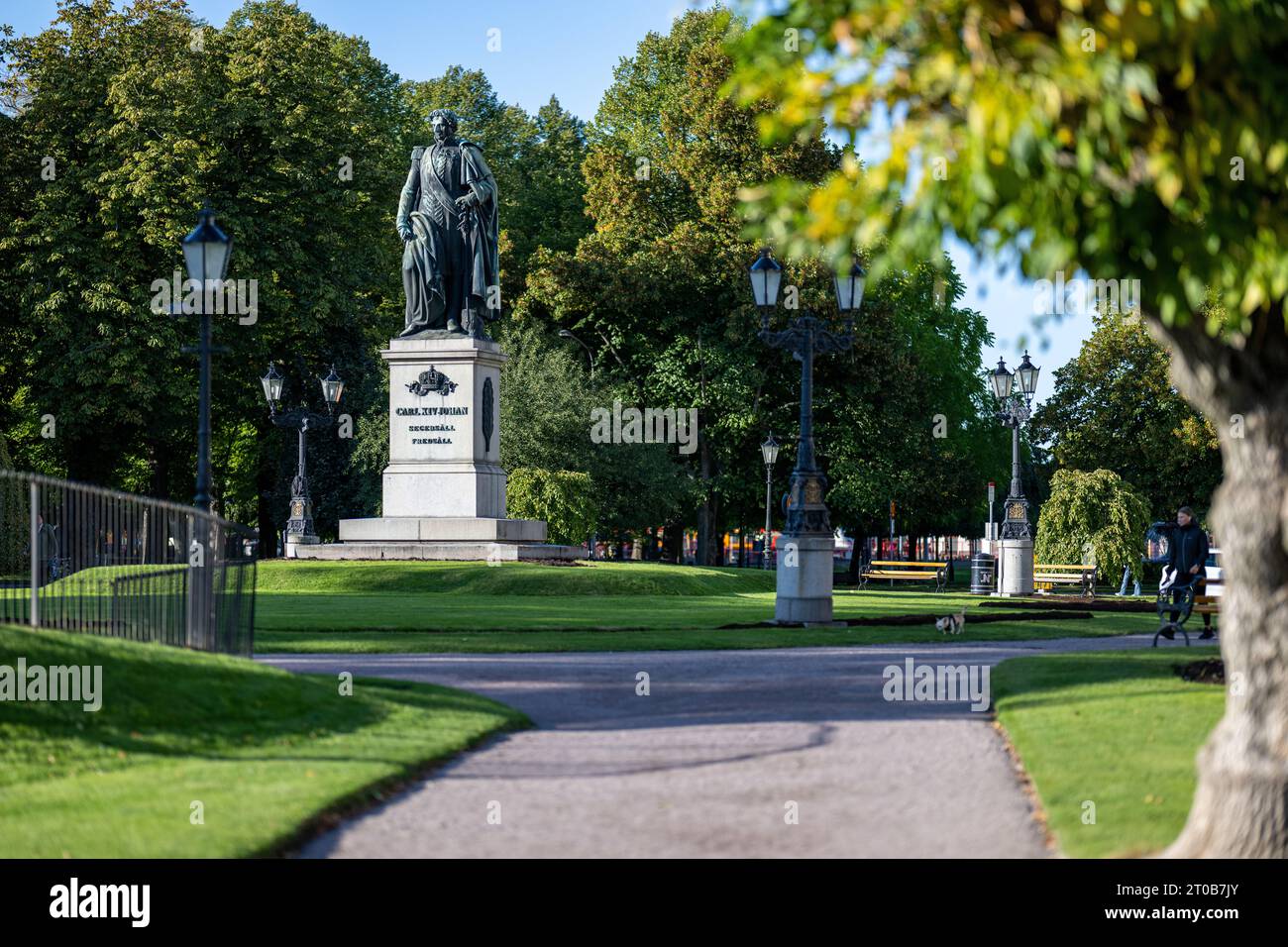 Carl Johans park with the statue of king Karl XIV Johan during fall in ...