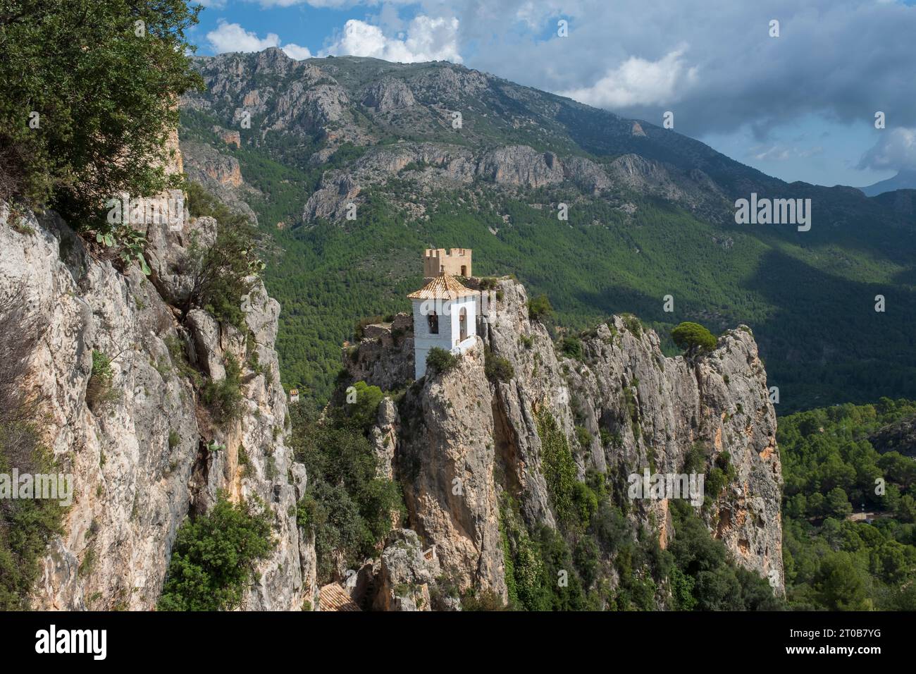 The village of El Castell de Guadalest is considered the most visited ...