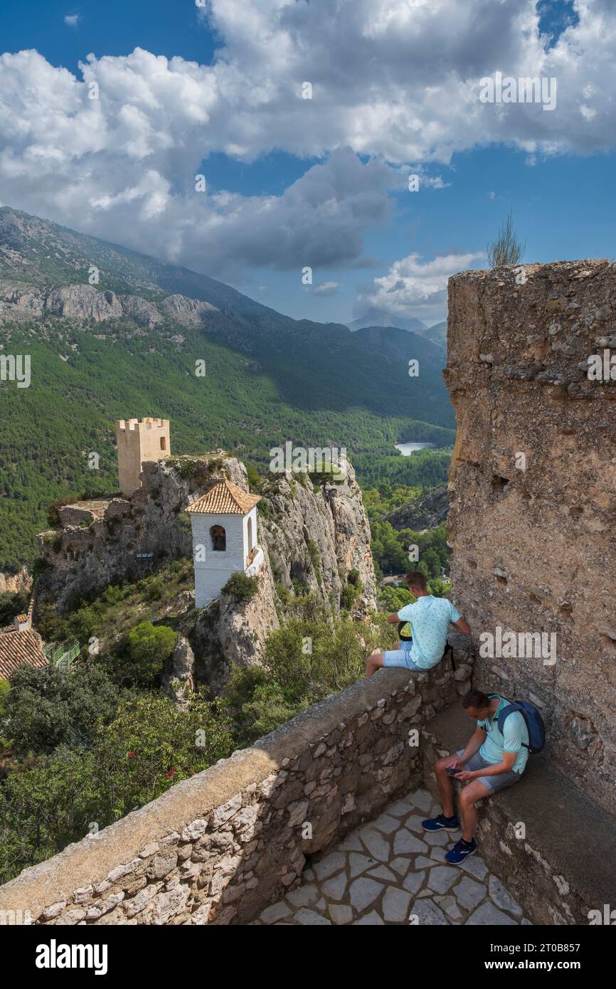 The village of El Castell de Guadalest is considered the most visited ...