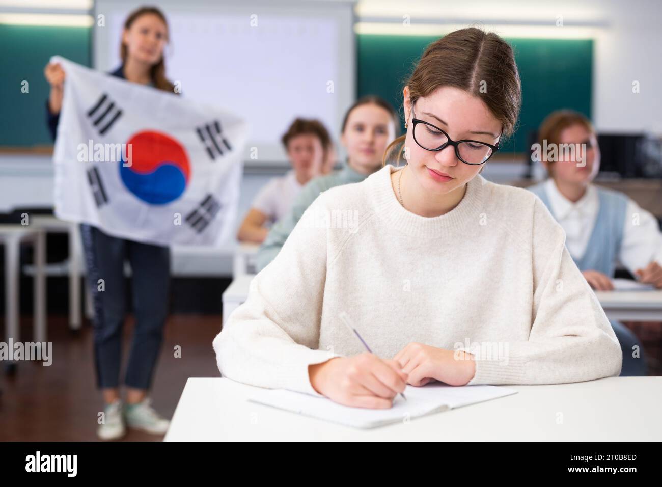 Korean teen boys school hi-res stock photography and images - Alamy