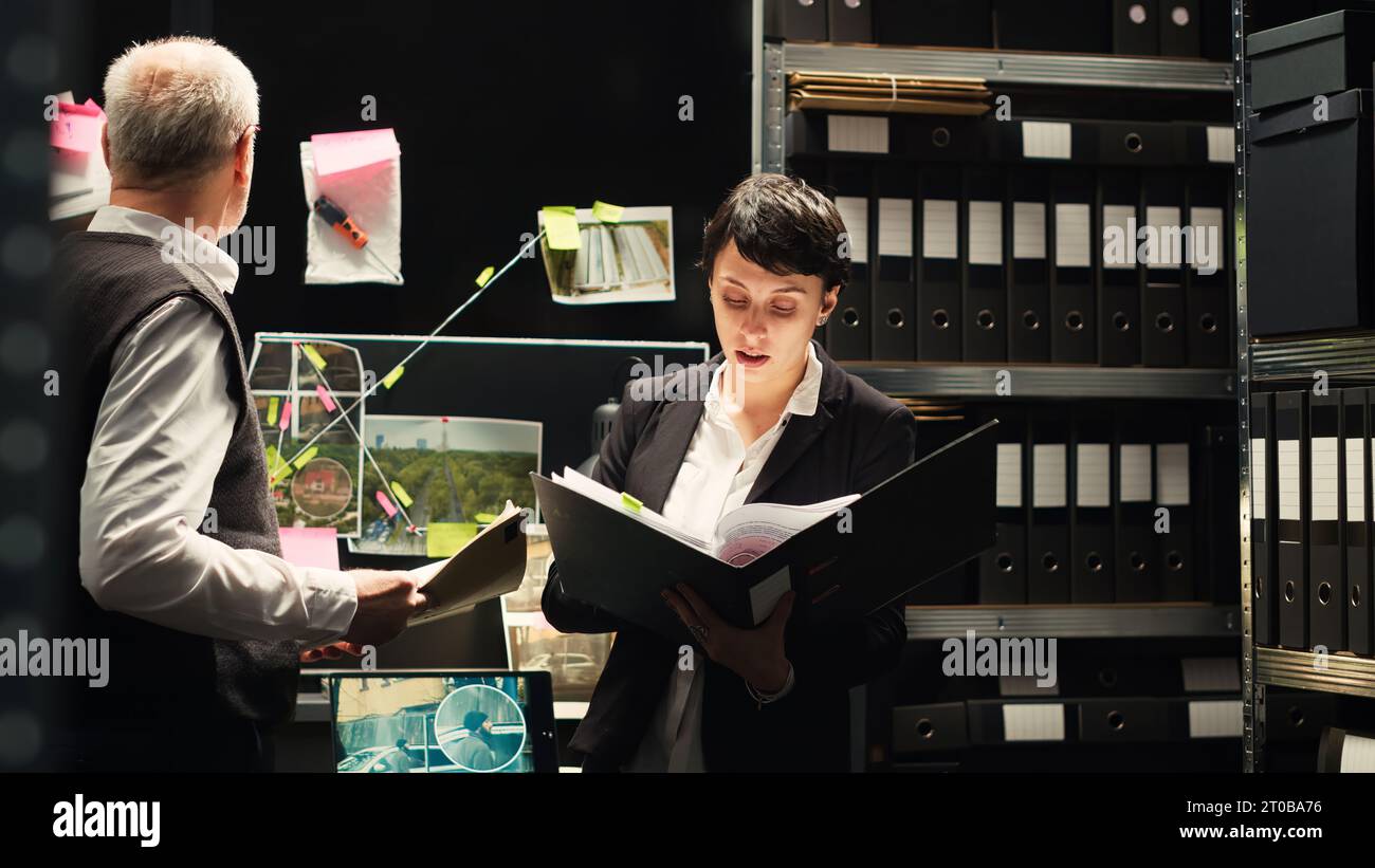 Police detective case files hi-res stock photography and images - Alamy