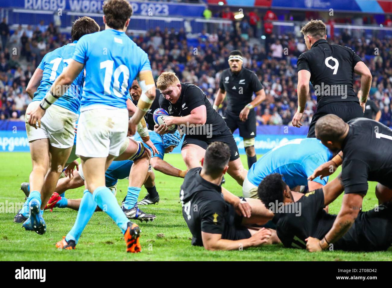 Fletcher Newell #18 of New Zealand on the way to score during the Rugby ...