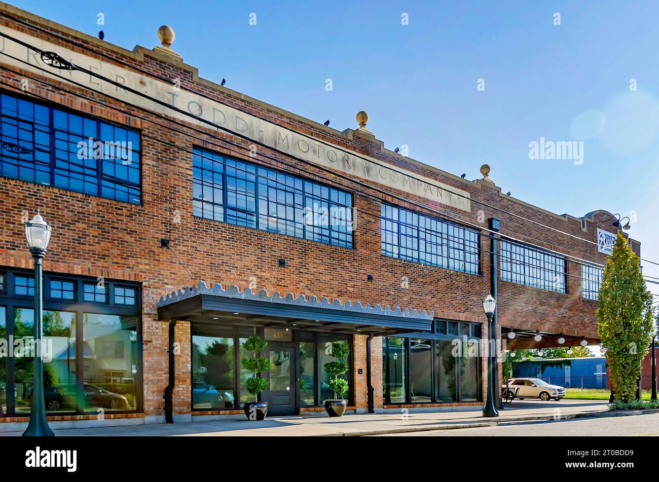 The historic Buick Building, formerly home of Turner-Todd Motor Company ...