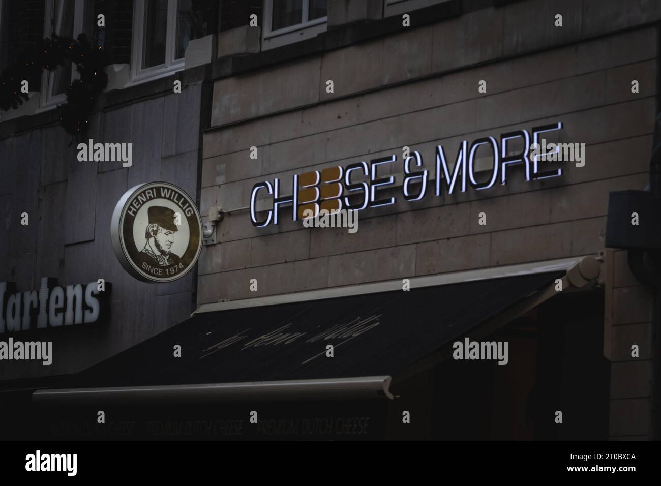Cheese more logo hi-res stock photography and images - Alamy