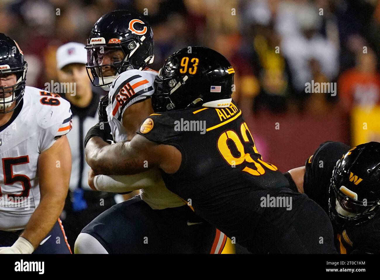 Washington Commanders defensive tackle Jonathan Allen (93) sacking ...