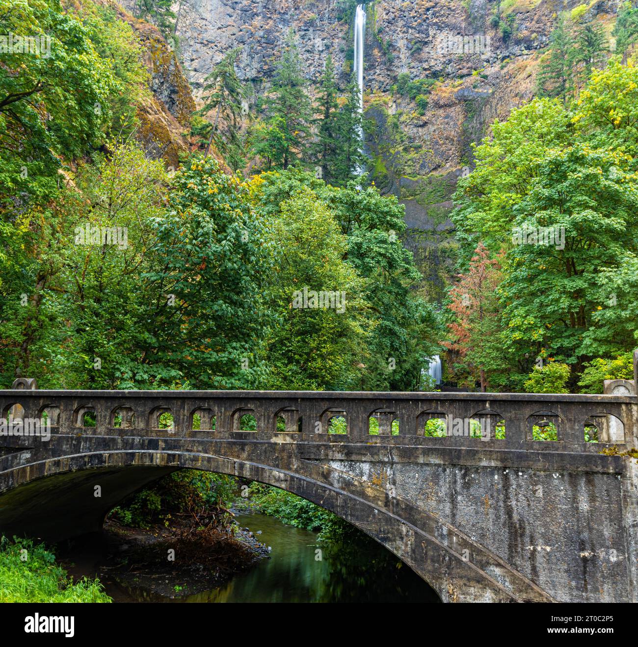 Multnomah Falls and The Historic Columbia River Gorge Highway, Columbia ...