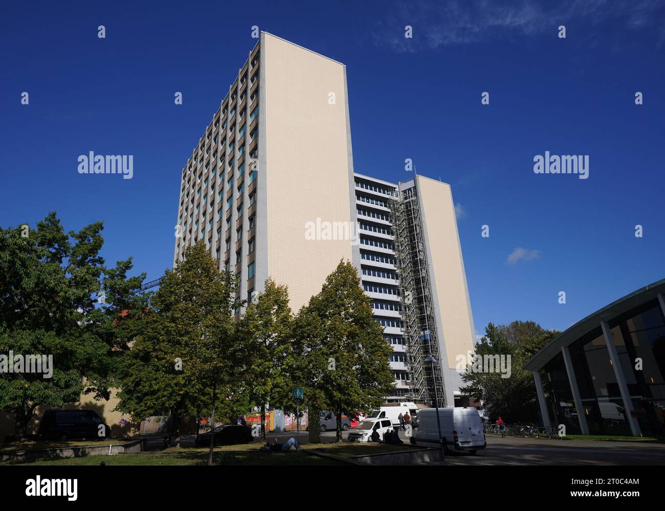 Hamburg, Germany. 05th Oct, 2023. View of the Philosophenturm at the ...