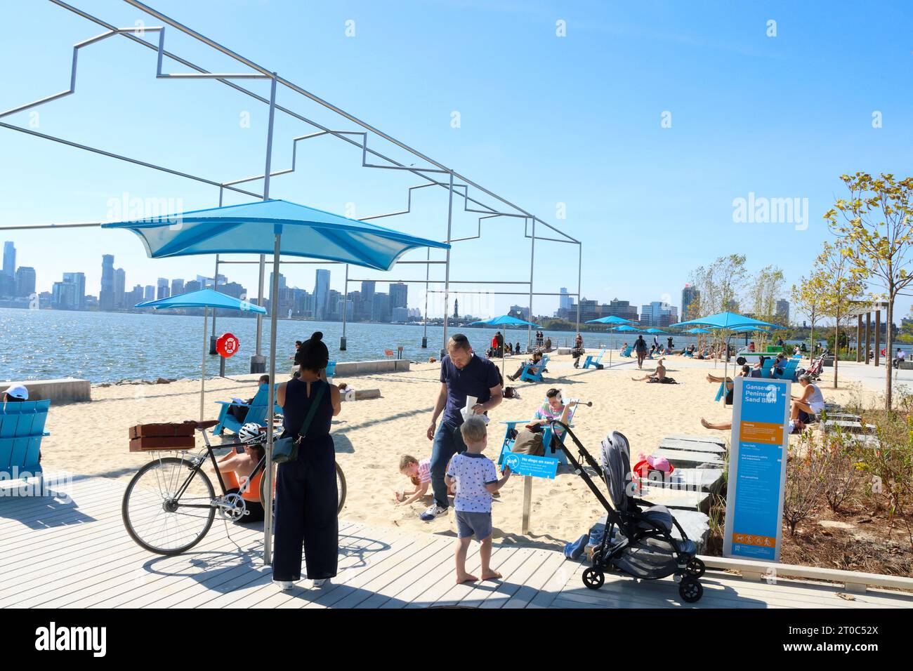 New York City, United States. 05th Oct, 2023. A general view of the ...