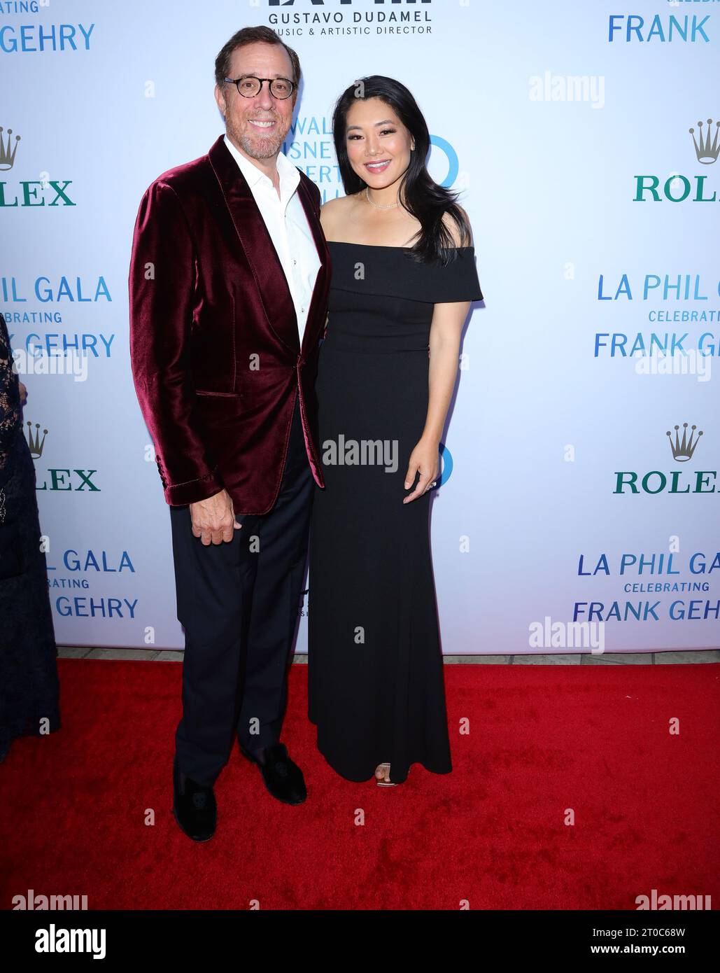 Los Angeles, USA. 05th Oct, 2023. Rob Minkoff, Crystal Kung Minkoff ...