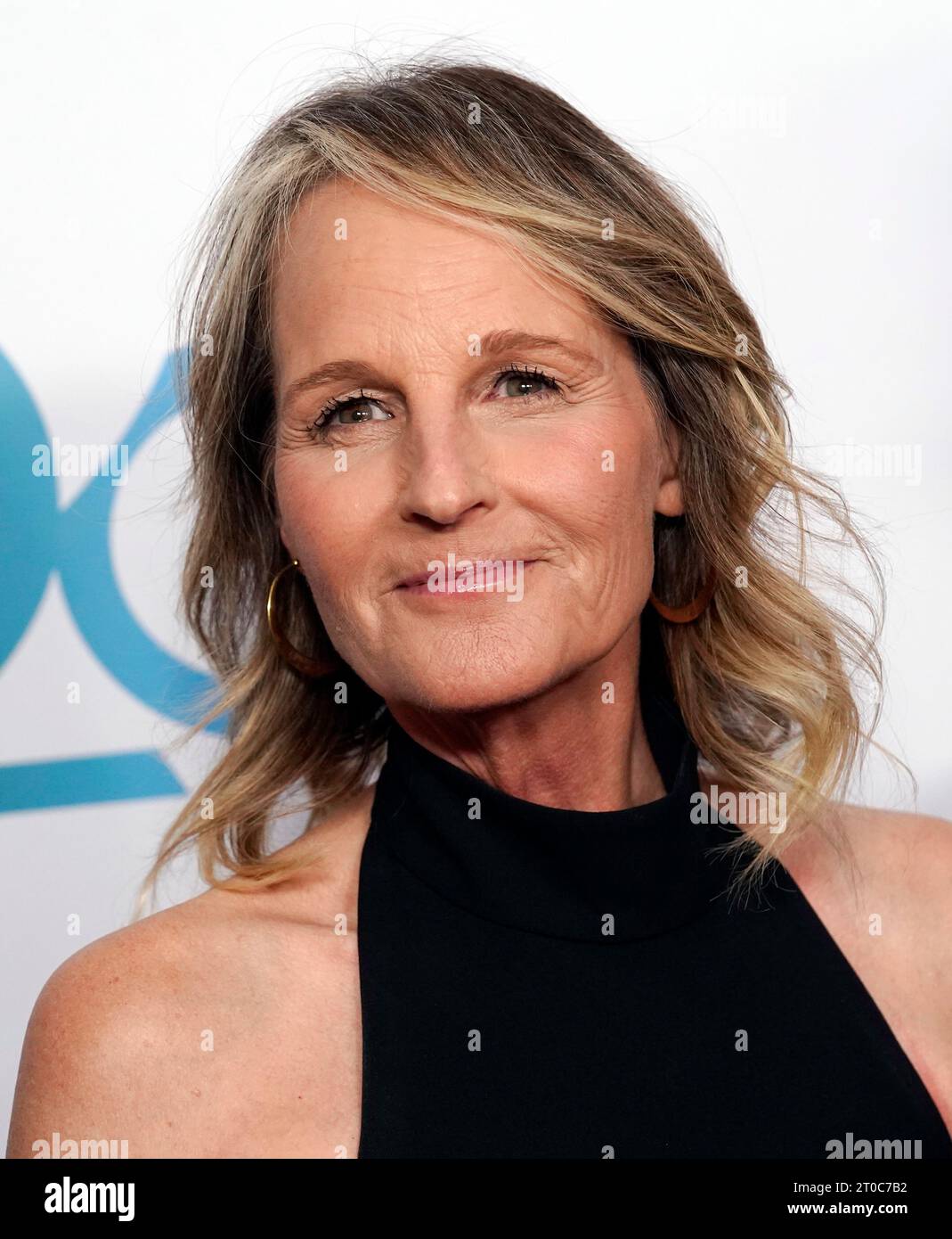 Helen Hunt poses at the 2023 Los Angeles Philharmonic Gala,Thursday ...