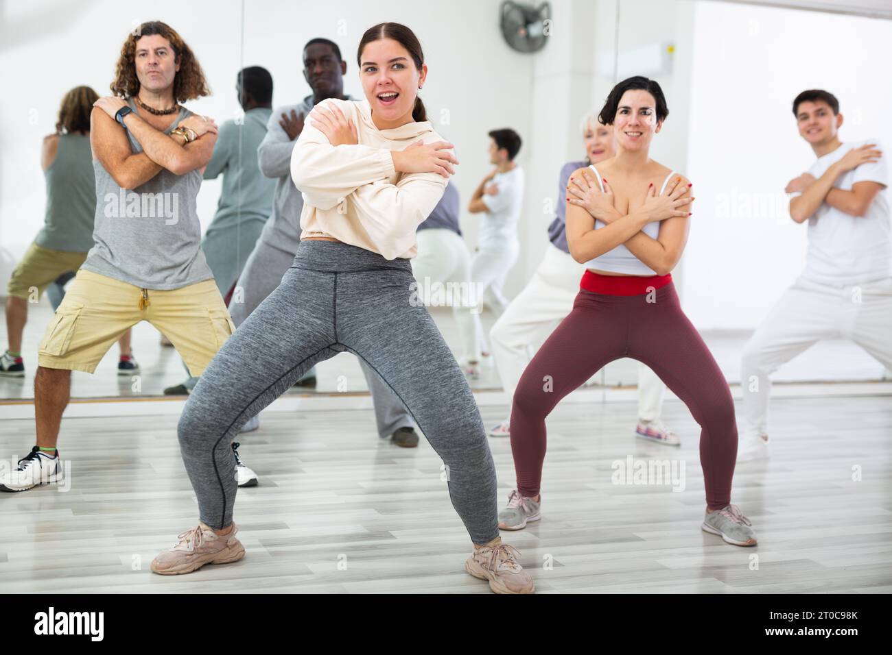Jazz dance position hi-res stock photography and images - Alamy