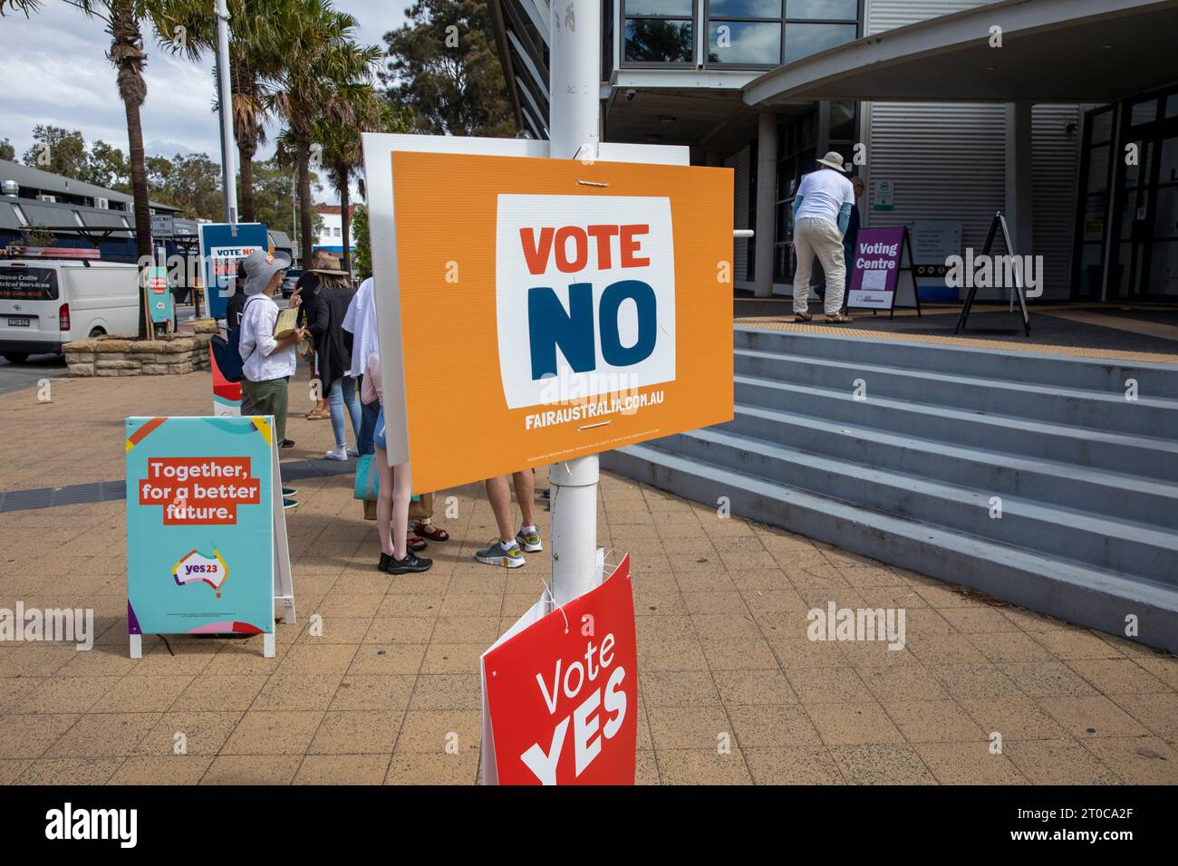 Aboriginal peoples and torres strait islanders hi-res stock photography ...