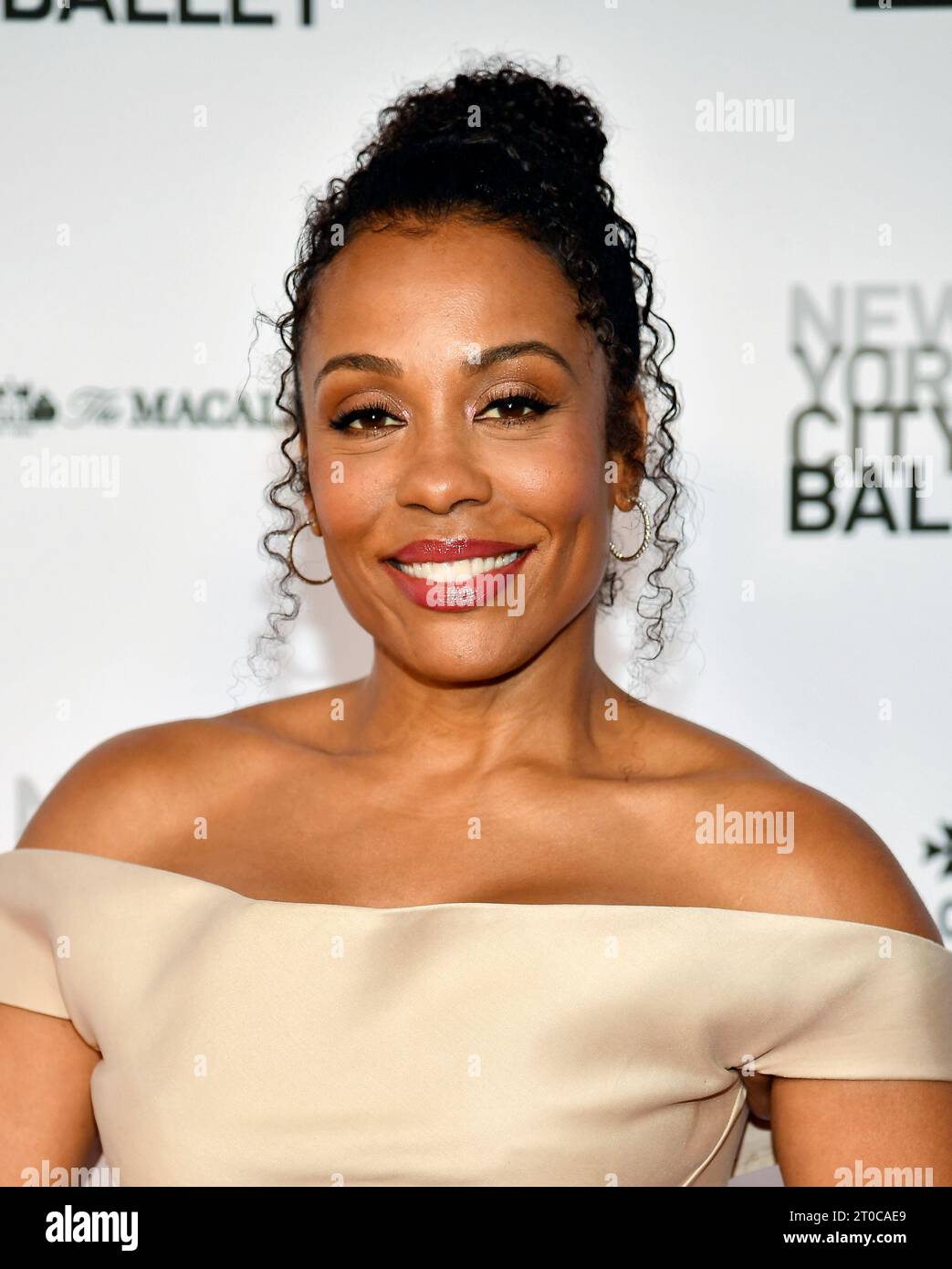 Karen Pittman attends the New York City Ballet Fall Fashion Gala at the ...