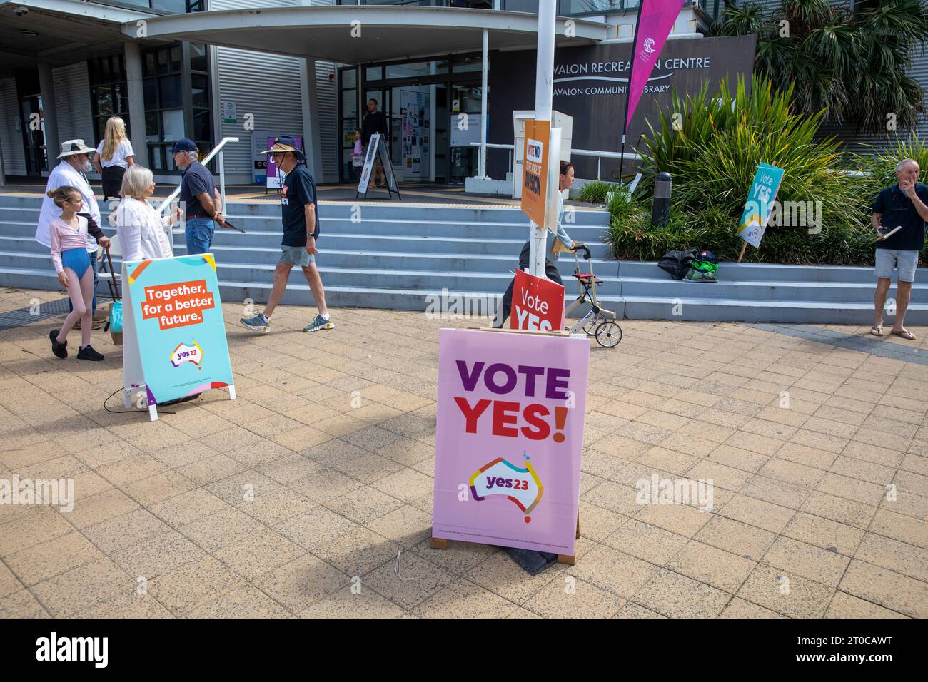 Friday 6th October 2023, Polling station open in Avalon Beach Sydney ...