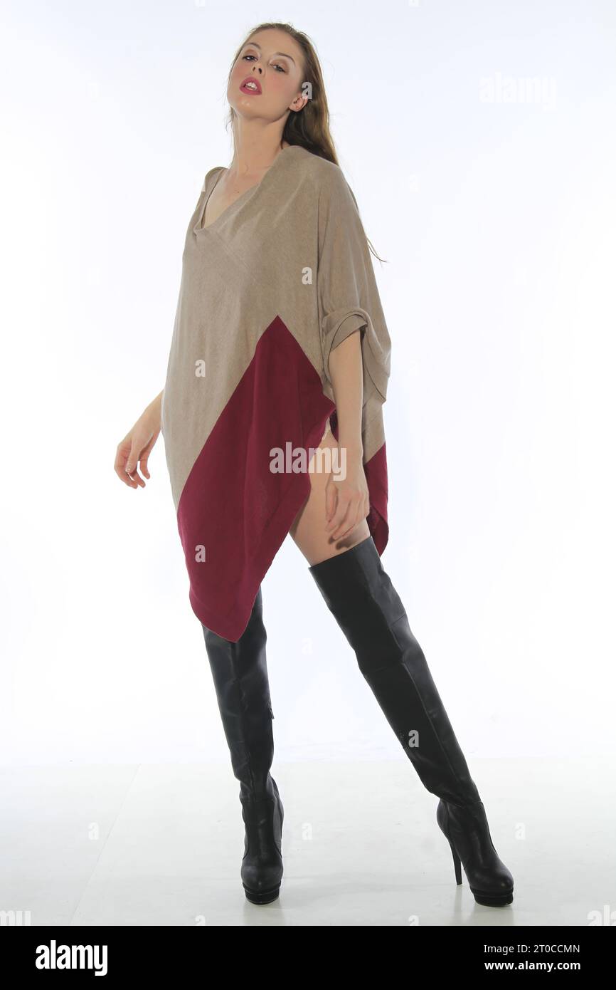 Photoshoot of a beautiful white model in a studio Stock Photo - Alamy