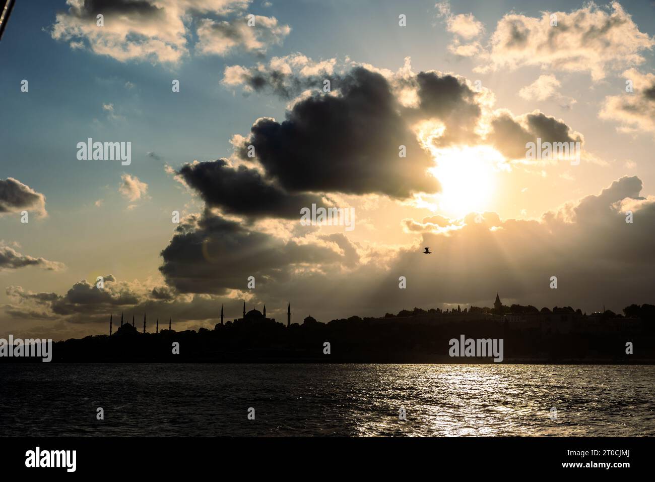Istanbul skyline at sunset. Silhouette of the Historical Peninsula of ...