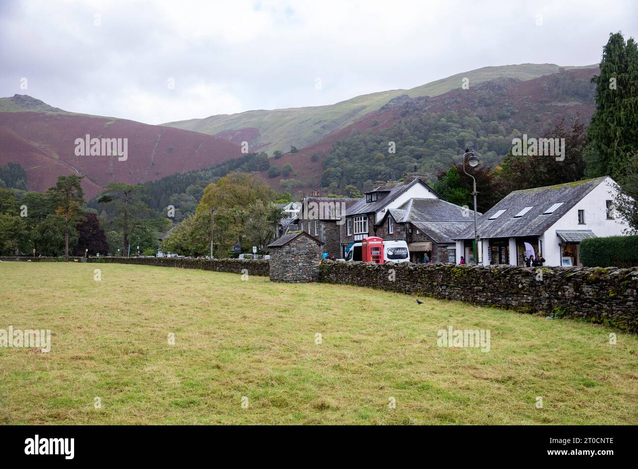 Grasmere village in the Lake District on overcast rainy day, Cumbria ...