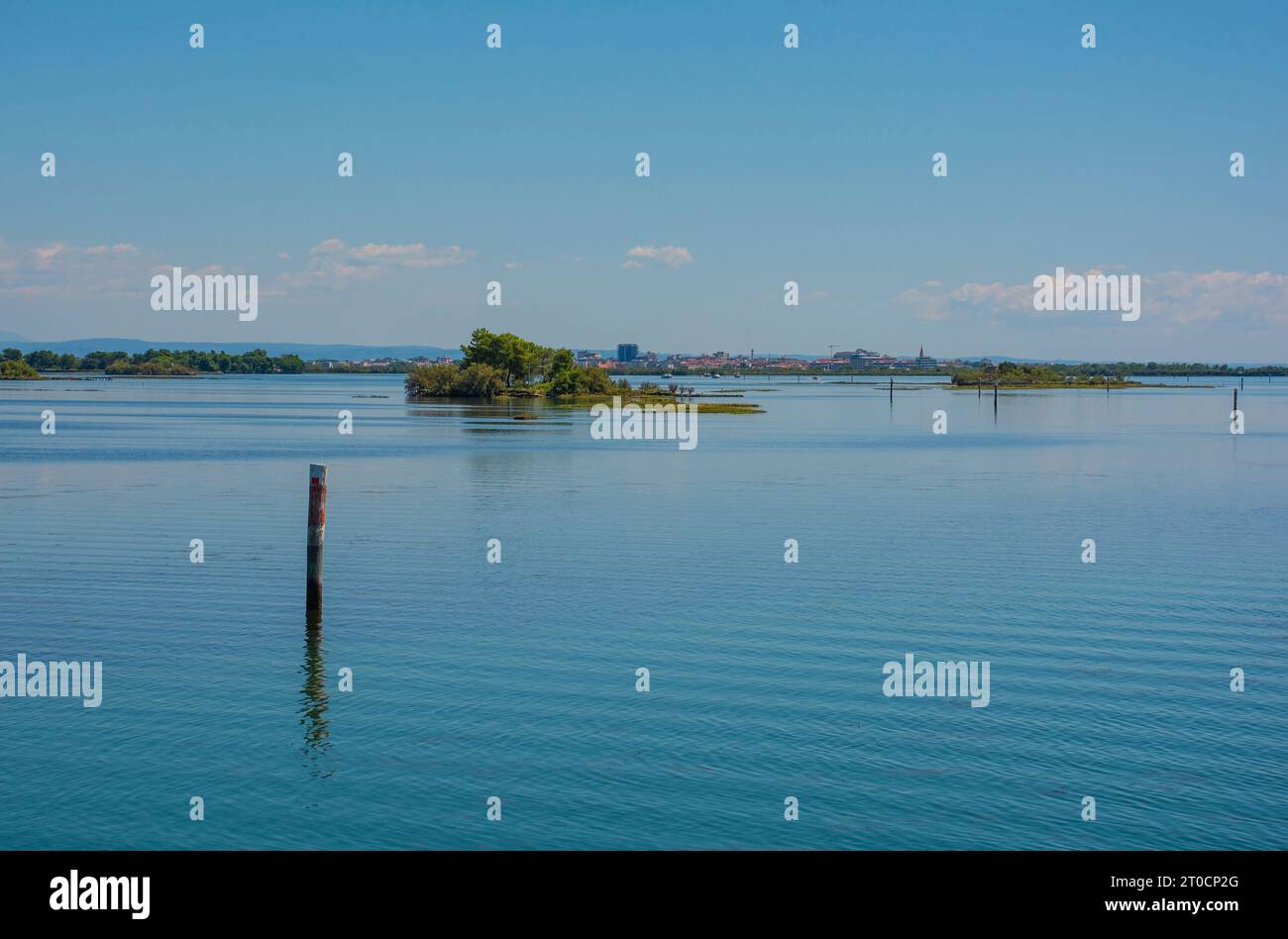 Wooden route markers hi-res stock photography and images - Alamy