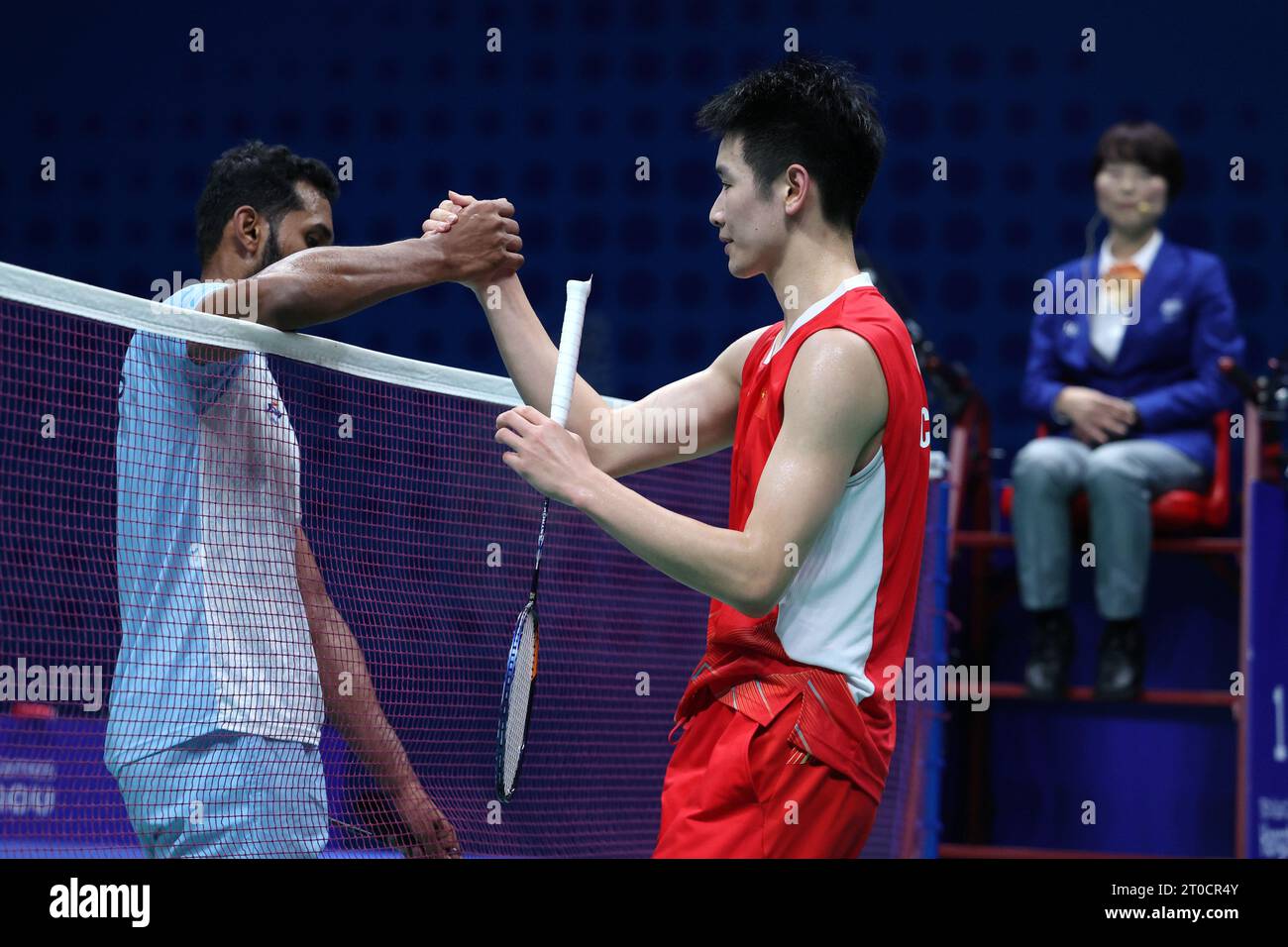 Hangzhou, China's Zhejiang Province. 6th Oct, 2023. Li Shifeng (R) of ...