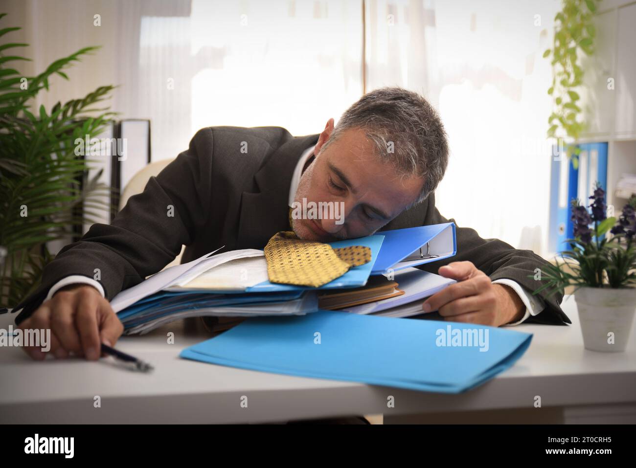 Pile of documents hi-res stock photography and images - Alamy