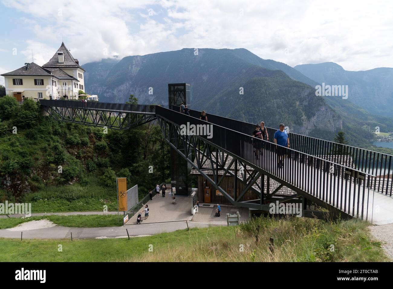 Restaurant hallstatt rudolfsturm hi-res stock photography and images ...