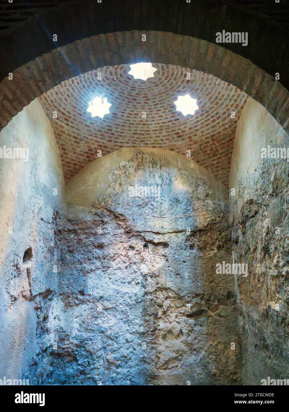 Archaeological remains of the Arab Baths of Jaen Stock Photo - Alamy
