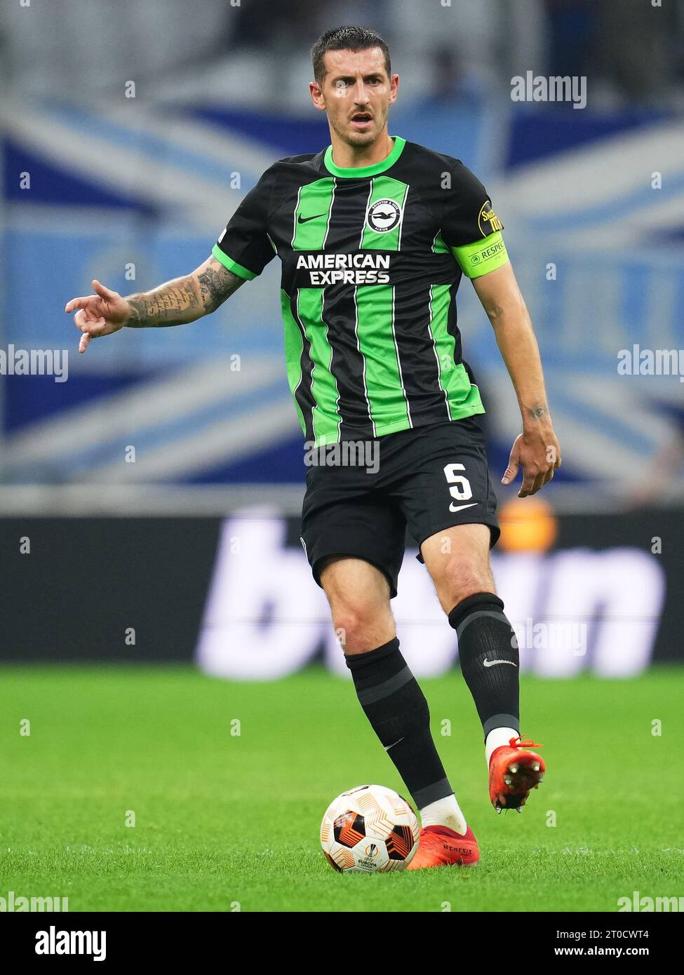 Brighton footballer lewis dunk hi-res stock photography and images - Alamy