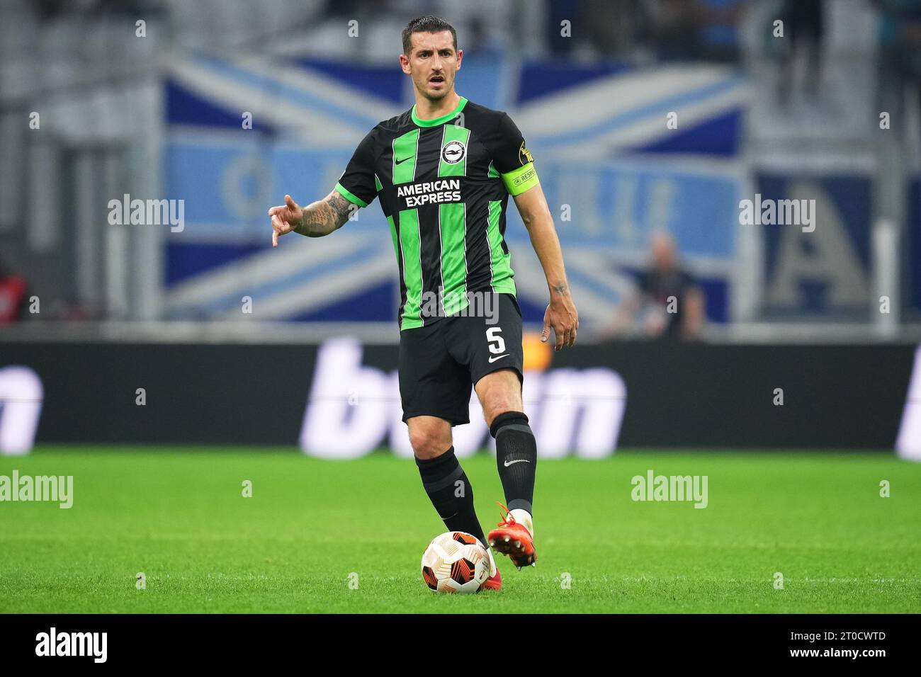 Brighton footballer lewis dunk hi-res stock photography and images - Alamy
