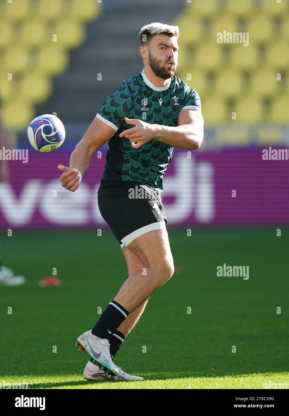 6 october 2023 hi-res stock photography and images - Alamy