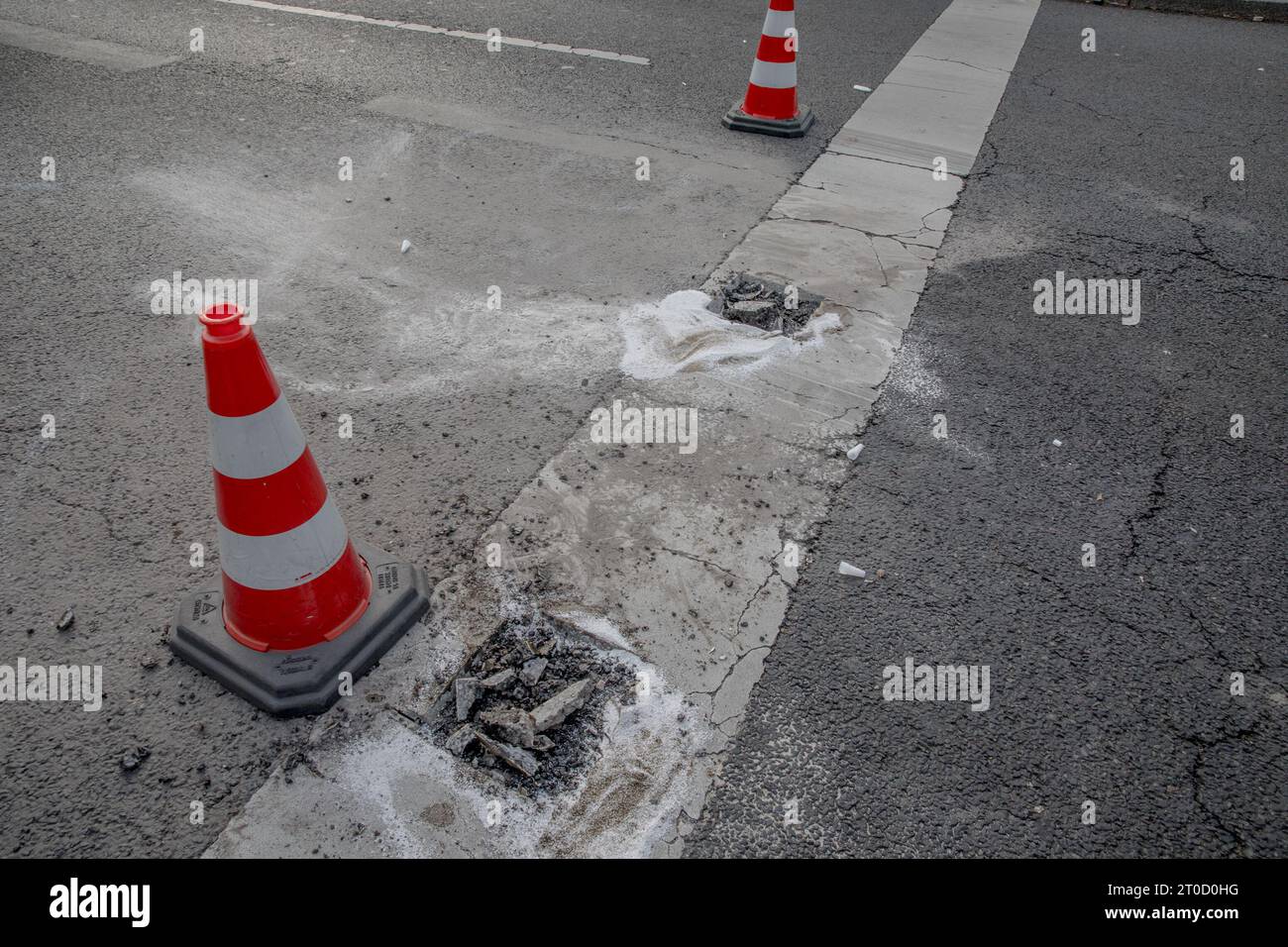 Climate activists from the group "Letzte Generation" (Last Generation ...