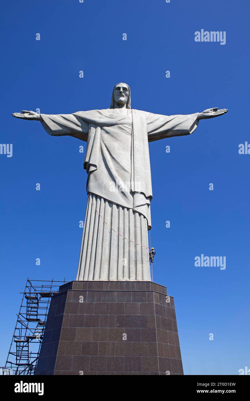 Cristo Redentor or Christ the Redeemer, statue of Christ on Mount ...
