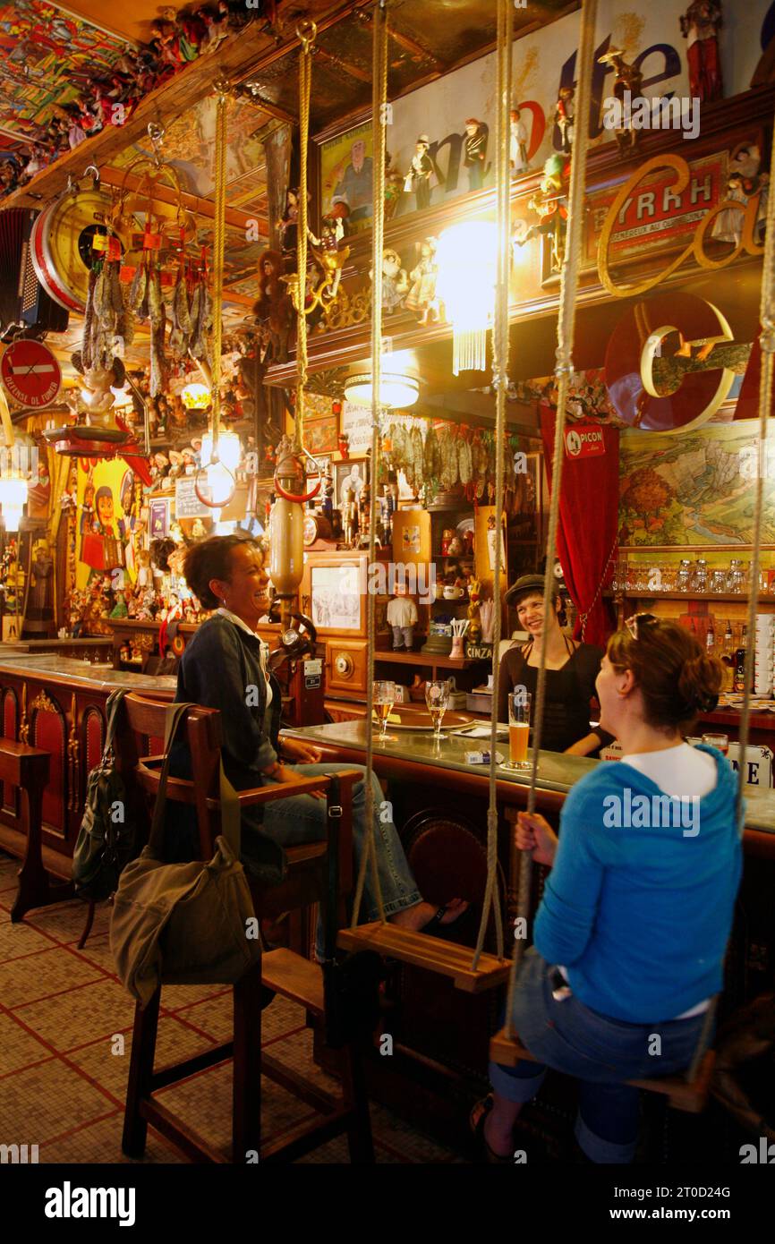 Brittany cafe hi-res stock photography and images - Alamy
