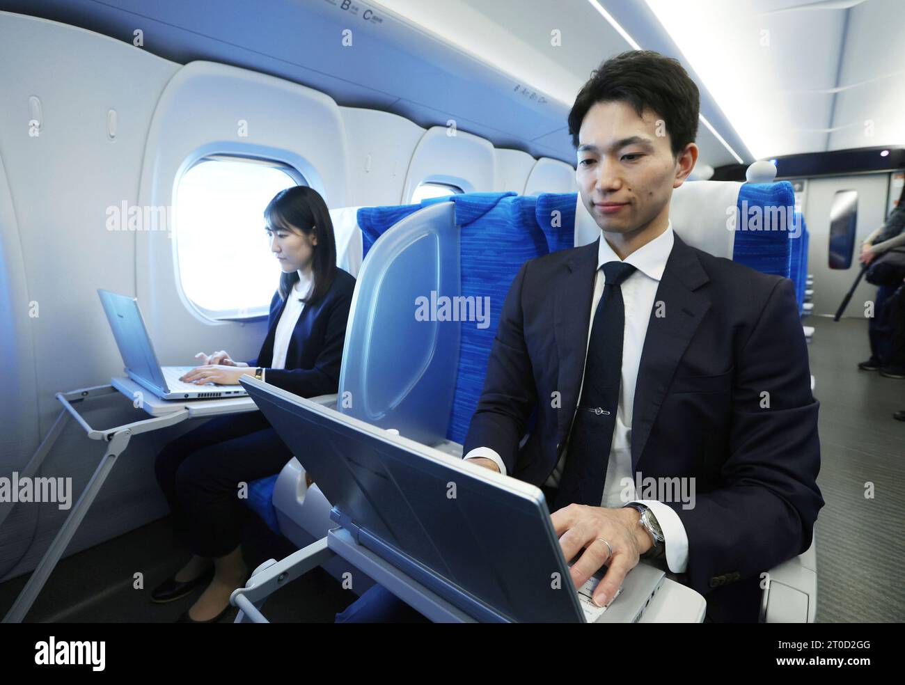 The Tokaido Shinkansen will introduce "S WorkP seat" which will start f from October 20th on the ...