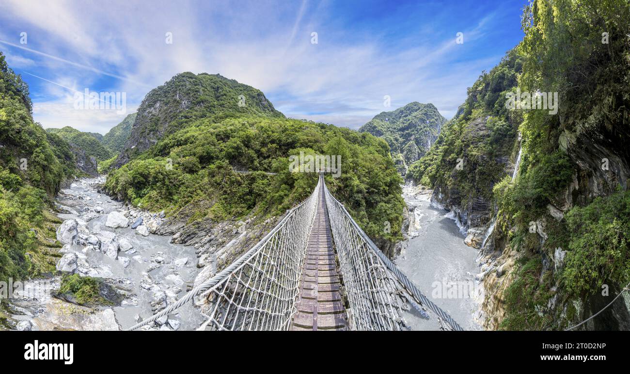 Asia taiwan view suspension bridge hi-res stock photography and images ...