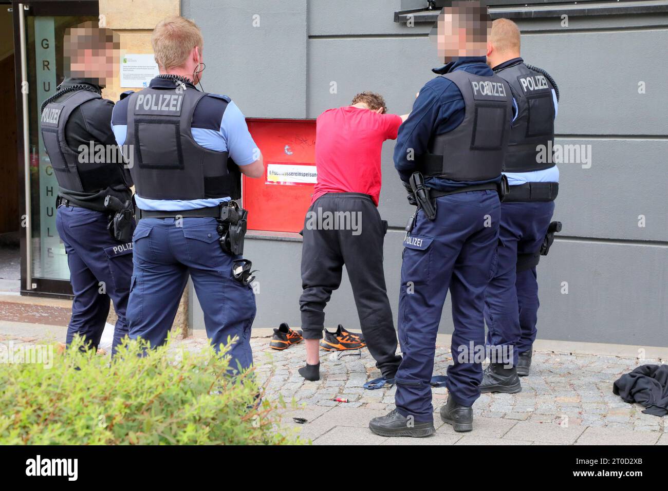 Mann schießt um sich 05.10.2023, Chemnitz, Ludwig-Kirsch-Str., Gegen 15:00 Wurde Due Polizei auf ...