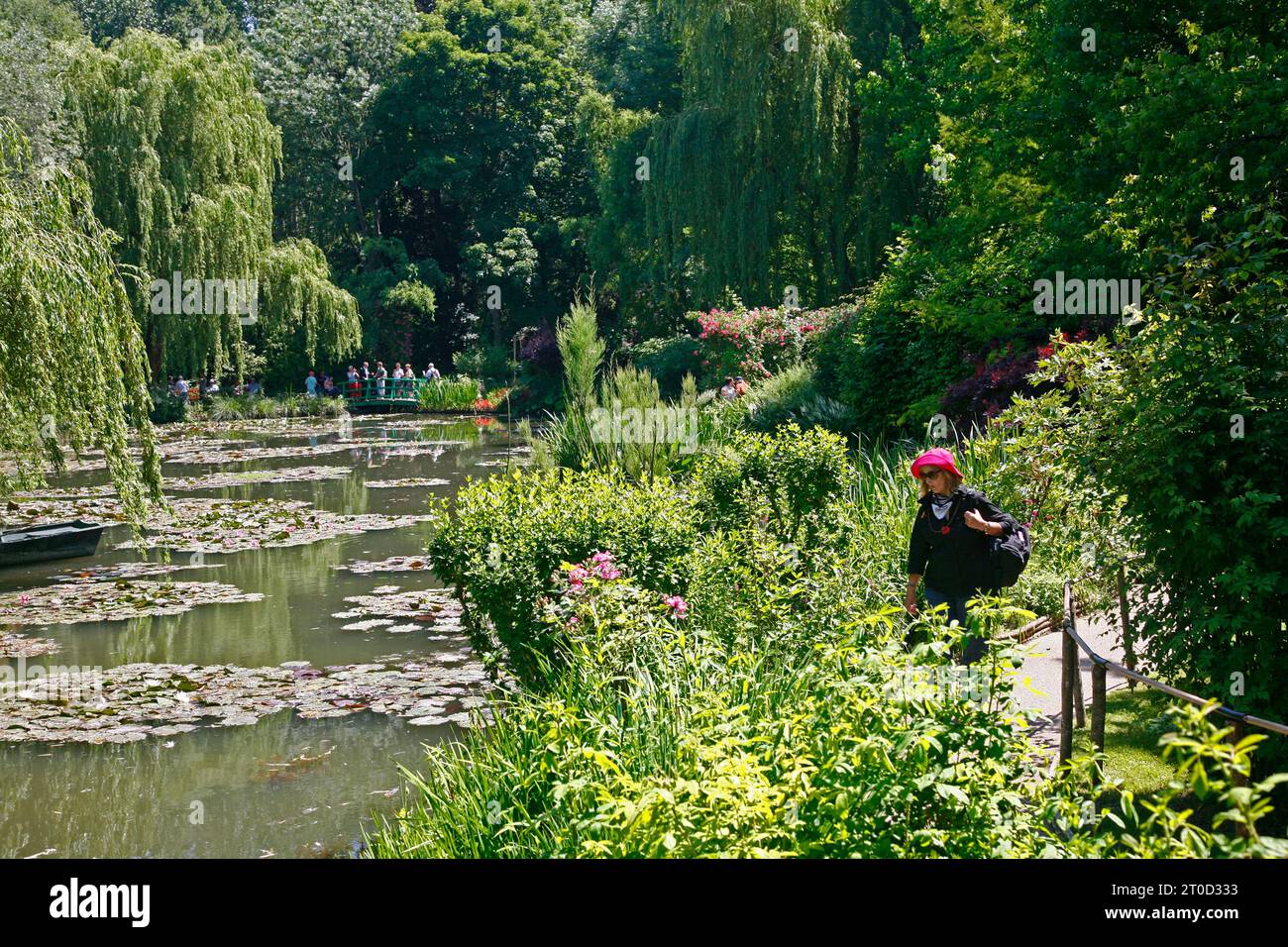 Claude Monet Museum showing his house and garden in Giverny, Normandy ...