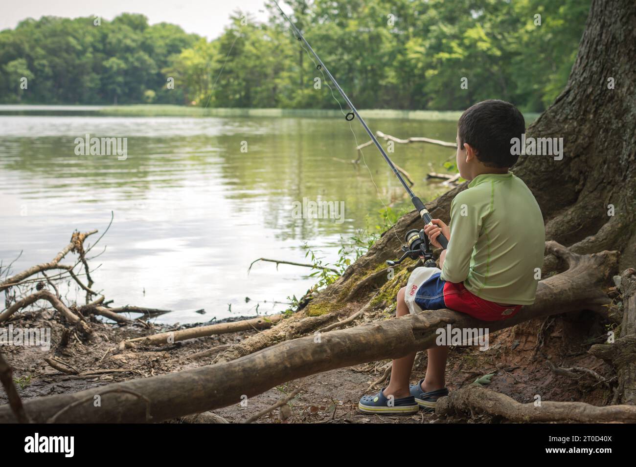 Boy fallen in river hi-res stock photography and images - Alamy