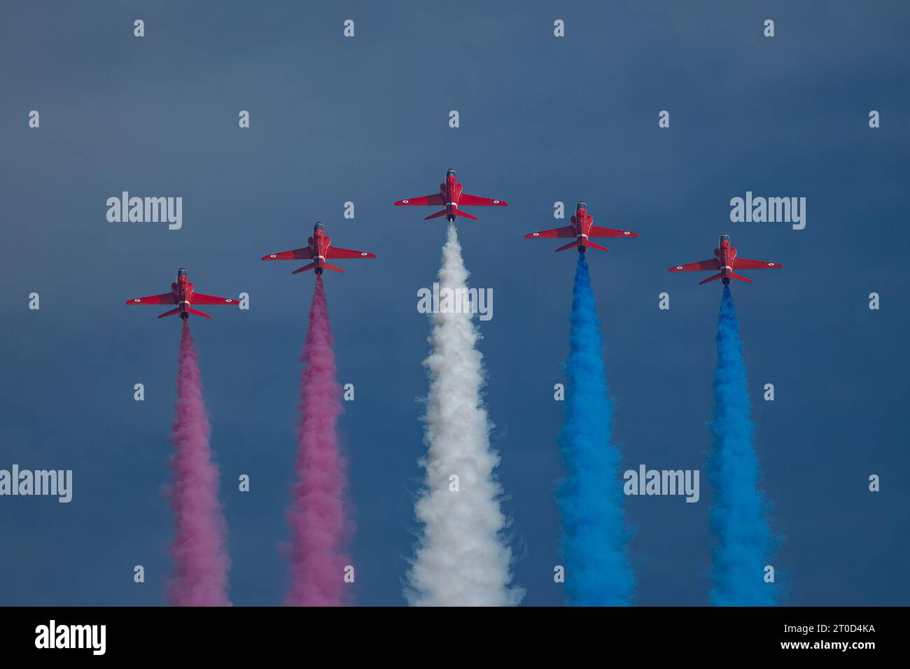Red Arrows displaying Stock Photo - Alamy