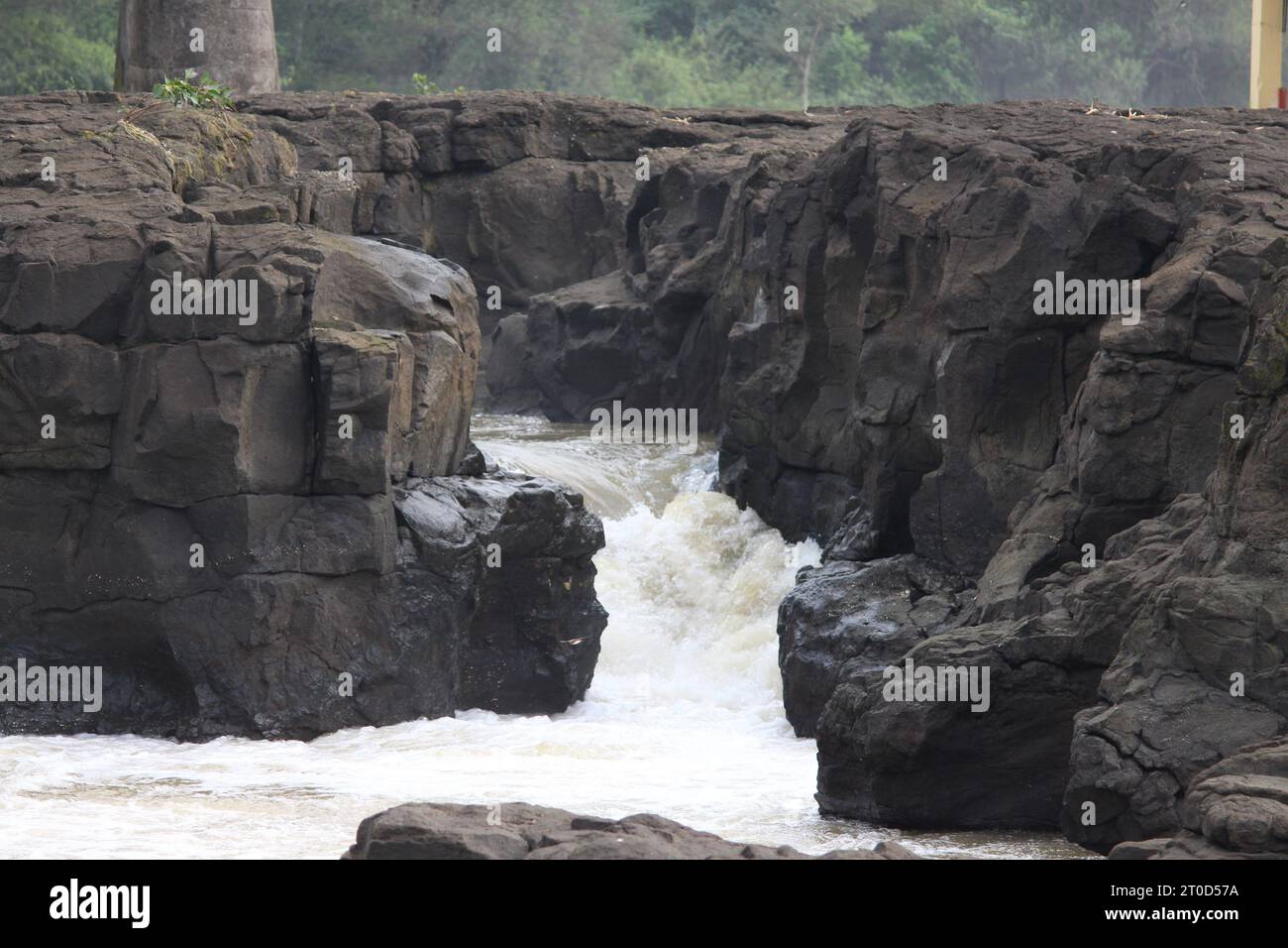 Kundmala waterfall a scenic monsoon attraction at Talegaon Dabhade ...