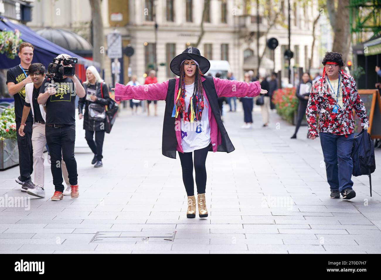 Kate Garraway dressed as Boy George arrives at Global's studios in ...